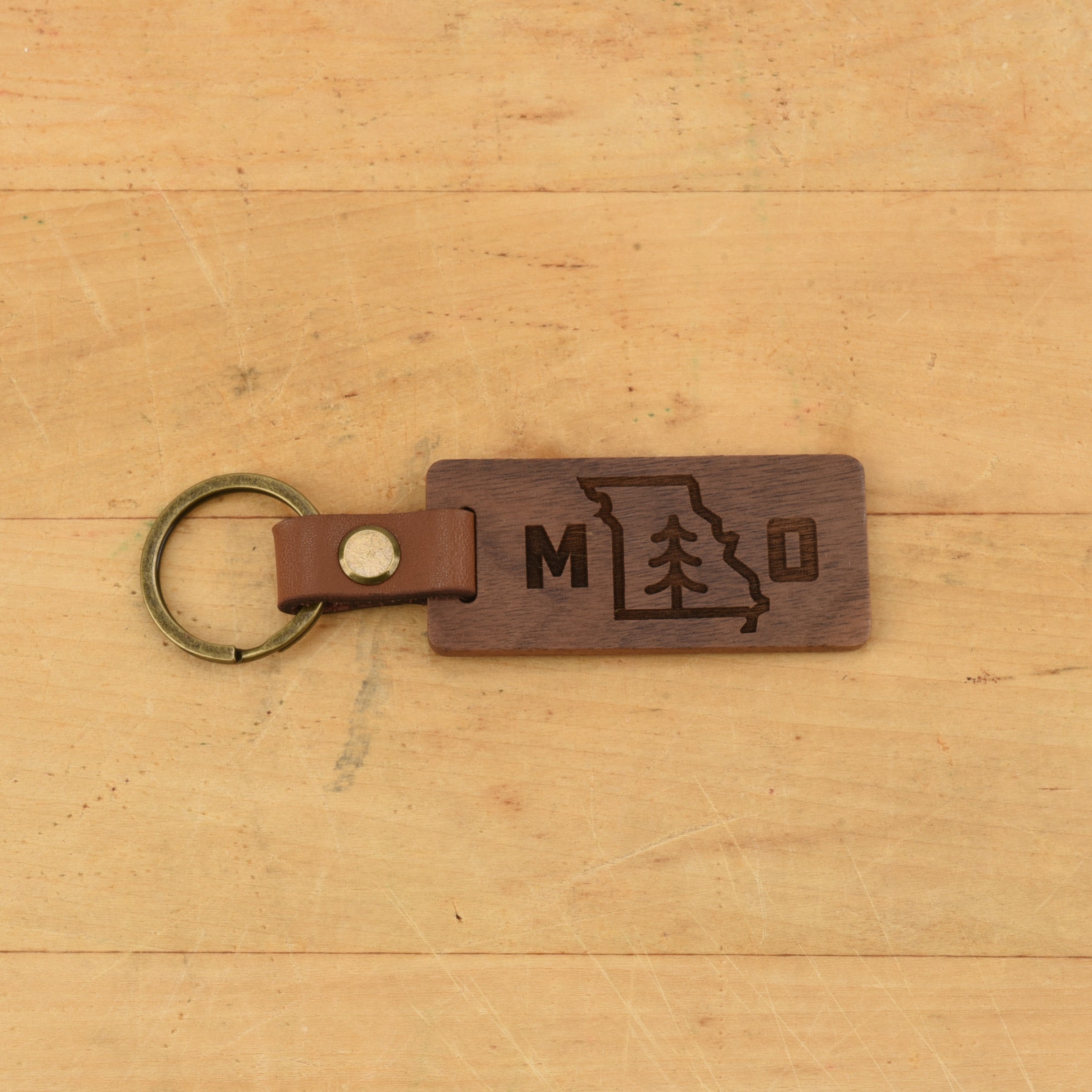 Missouri Wood/Leather Keychain – Classic State
